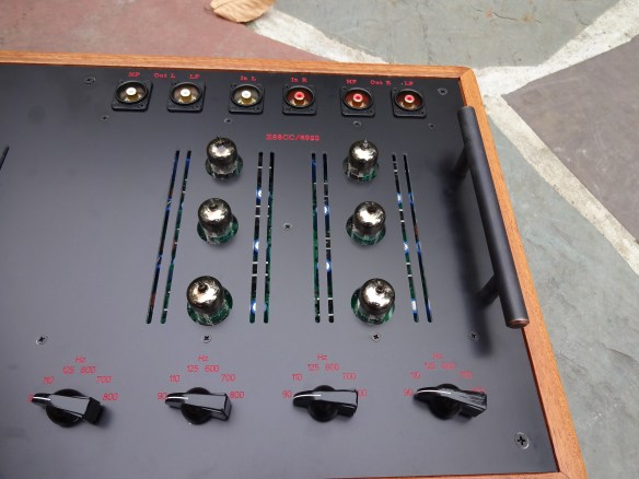 “Shiny Eyes” Tube active crossover, my implementation of Pete Millett’s ...